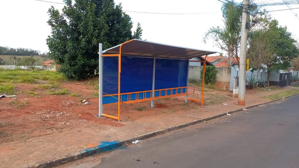 Pontos de Ônibus Instalados – Bruno Borba